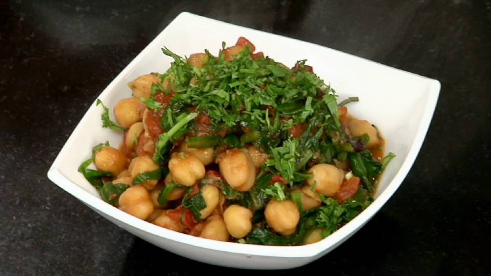 Chana Palak ki Sabzi: How To Make Chana Palak ki Sabzi | Food Food