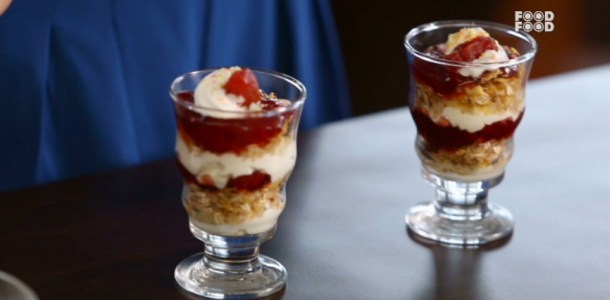 Super Strawberry Parfait: How To Make Super Strawberry Parfait | Food Food