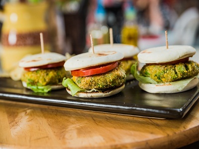 Pit Pat Burger: How To Make Pit Pat Burger | Food Food