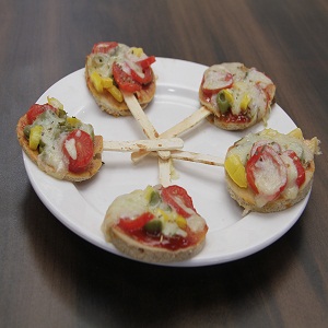Pizza Pops: How To Make Pizza Pops | Food Food